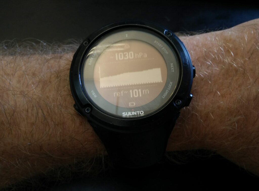 How to use barometer on a Suunto watch to predict the weather? | Nail ...