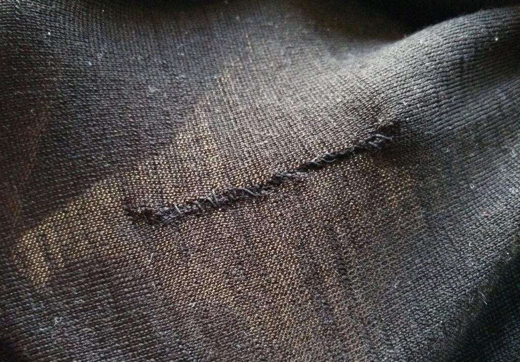 How to repair Merino wool clothes? | Nail the Trail