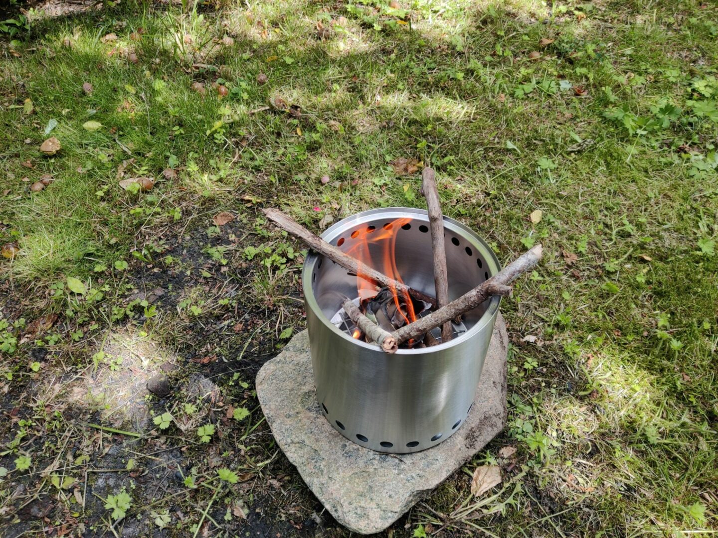 Solo Stove Campfire Review | Nail the Trail